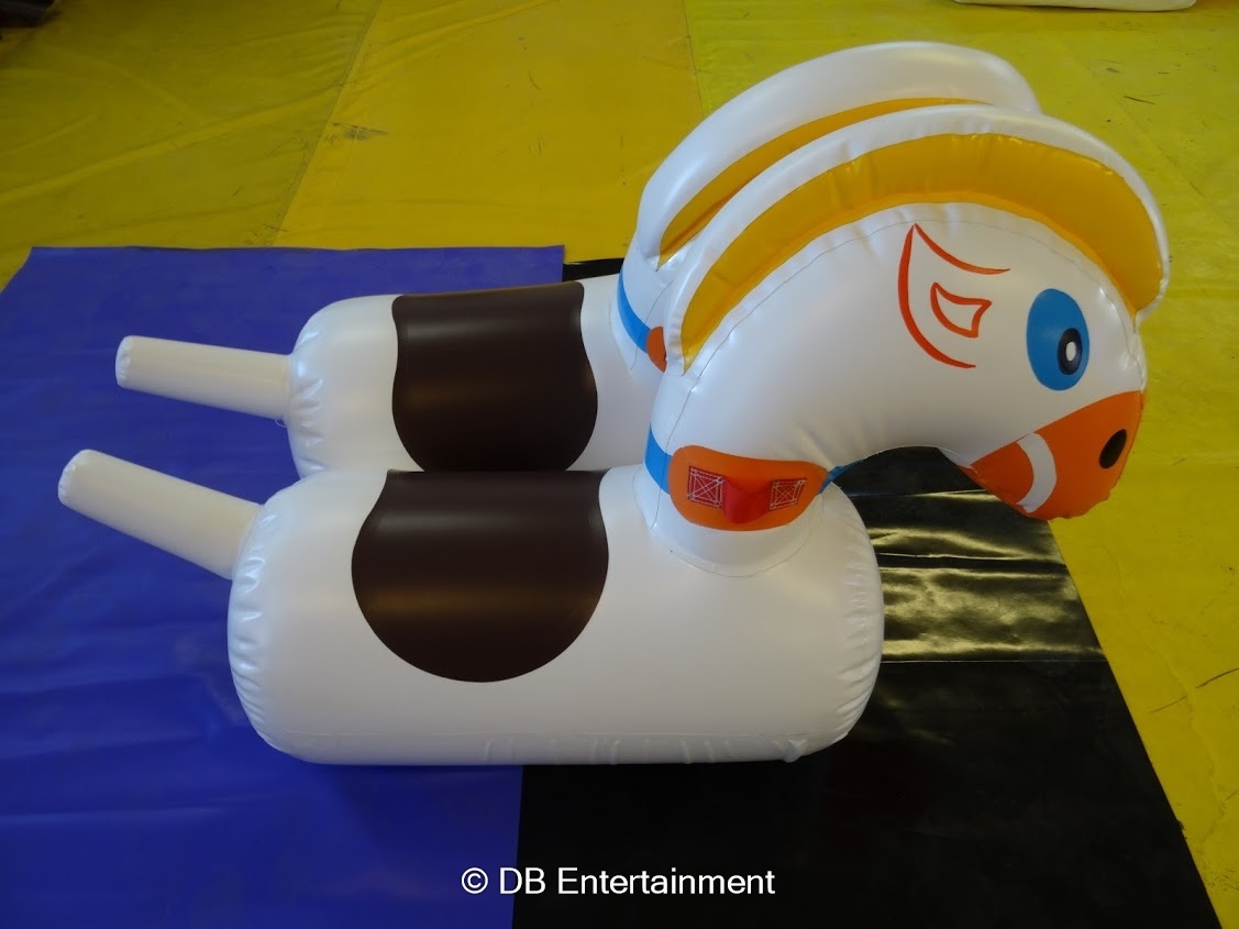 Inflatable Grand National Horse Race - Inflatable Funfair & Exhibition ...