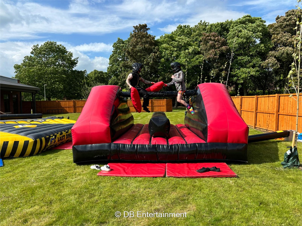 Pillow Bash - Inflatable Funfair & Exhibition Game Hire UK in Sheffield ...
